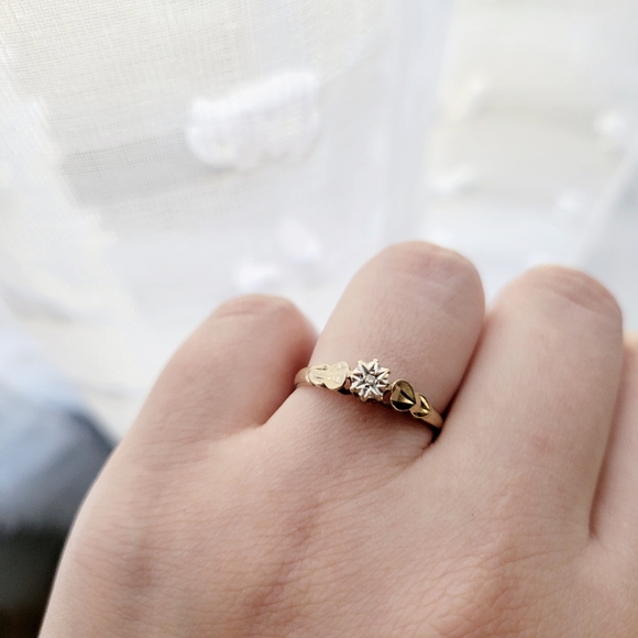 Jewelry | Vintage Solid 9k 9ct 375 Gold Gypsy Star Diamond Ring Size 65 ...